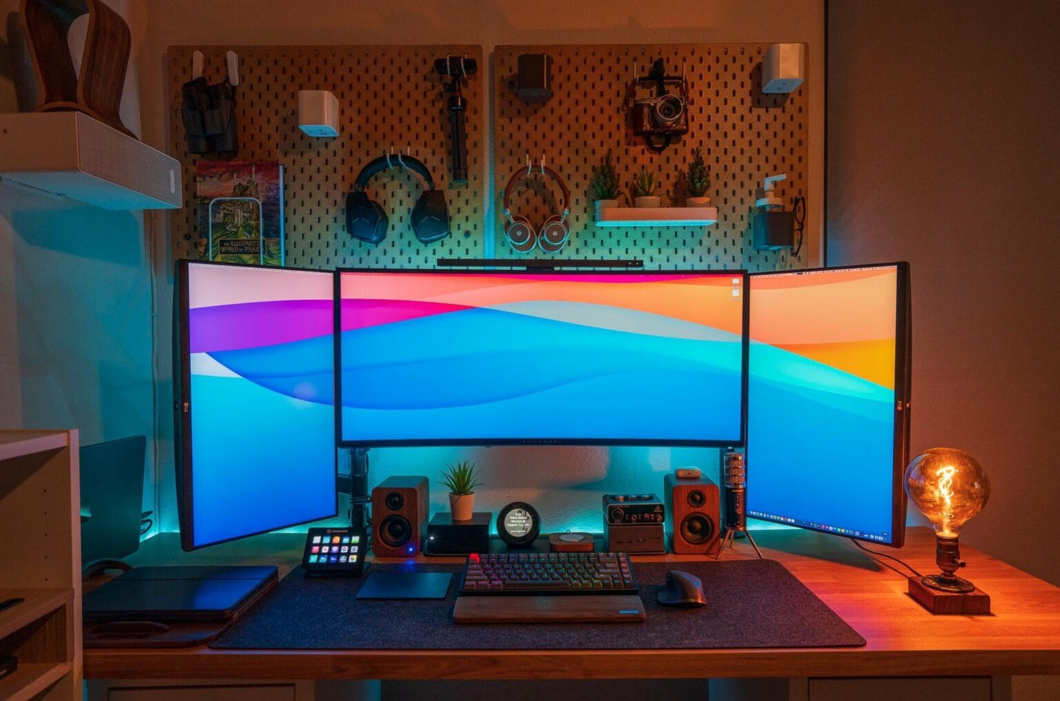 WallpaperHub - Monitor Layout Wallpapers